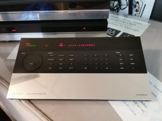 BEOSYSTEM 6500 WITH BEOLAB 8000 SPEAKERS - Quality Dream Audio